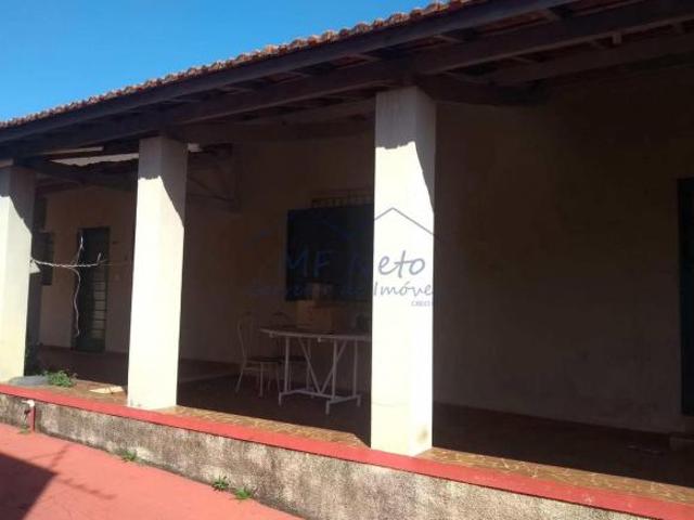 Casa com 3 dorms, Centro, Pirassununga R$ 750 mil, Cod: 101700