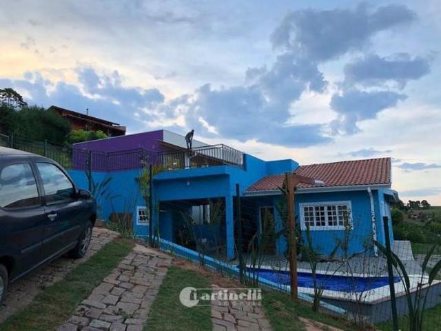 Casa com 3 dorms, Centro, Santo Antônio do Pinhal R$ 1.2 mi
