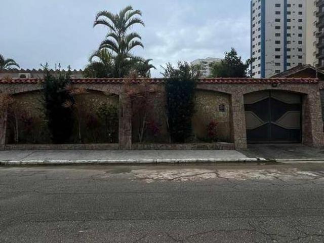 Casa com 3 dorms, Flórida, Praia Grande R$ 1.35 mi, Cod: 2607