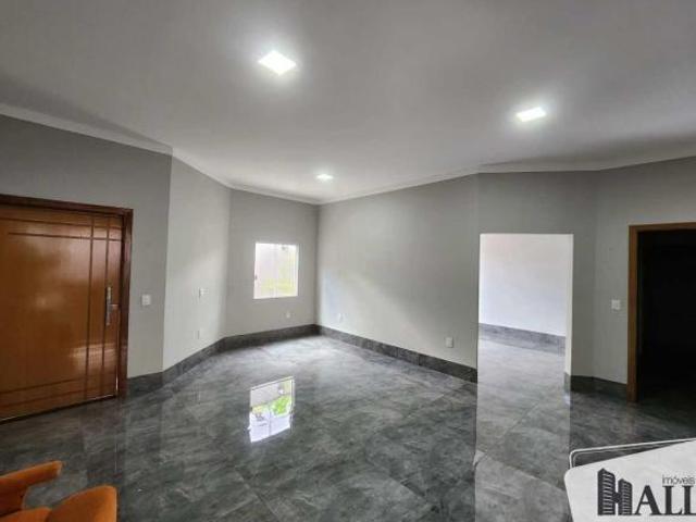 Casa com 3 dorms, Jardim Tarraf II, São José do Rio Preto R$ 1.3 mi, Cod: 13515