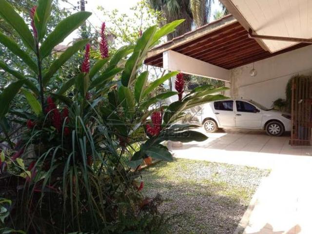 Casa com 3 dorms, Praia das Toninhas, Ubatuba R$ 955 mil, Cod: 3719