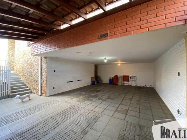 Casa com 3 dorms, Santos Dumont, São José do Rio Preto R$ 950 mil, Cod: 10973