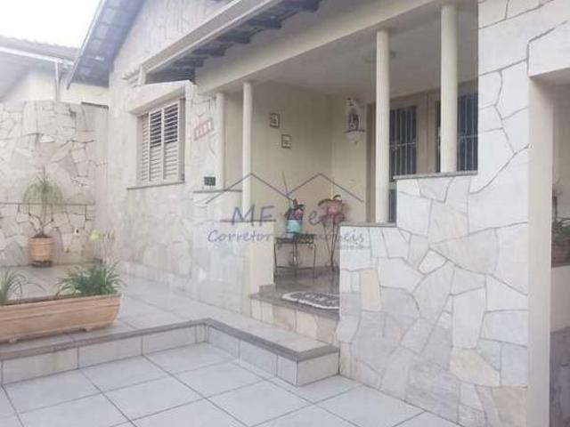 Casa com 3 dorms, Vila Steola, Pirassununga R$ 600 mil, Cod: 10133205