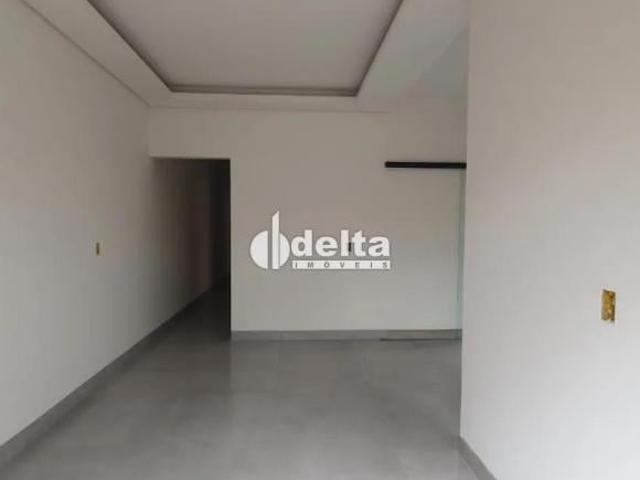 Casa com 3 quarto sendo 1 suíte disponível para Venda no bairro Jardim Brasília em Uberlândia MG