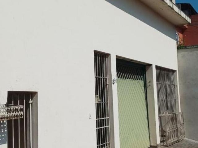 Casa com 3 quartos, 3 vagas de garagem, 185m² no Jd das Esmeraldas