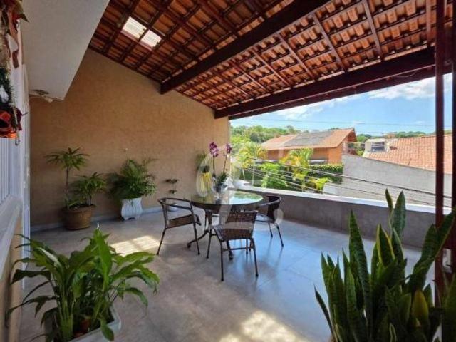 Casa com 3 Quartos, 3 Vagas e Churrasqueira à Venda no Lauzane Paulista