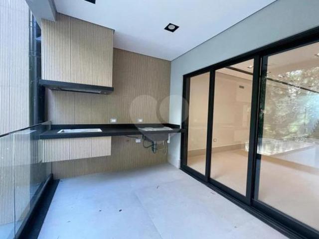Casa com 3 quartos, 3 suítes, 9 vagas à venda no Tucuruvi