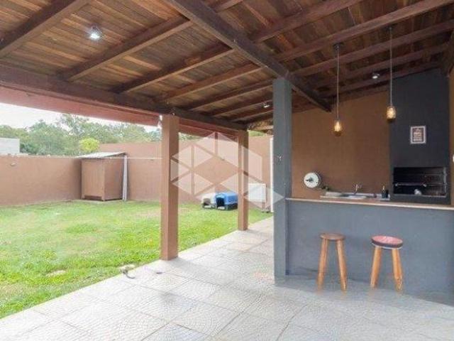 Casa com 3 quartos, 109 m², à venda na Lomba do Pinheiro em Porto Alegre