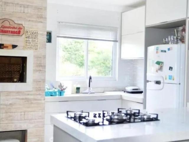 Casa com 3 quartos, 120 m² à venda em Jardim Silveira