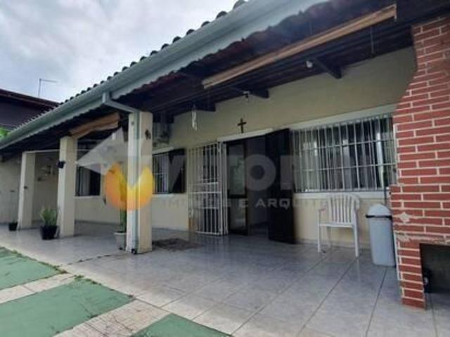 Casa com 3 quartos, 142m², à venda em Caraguatatuba, Jardim Primavera