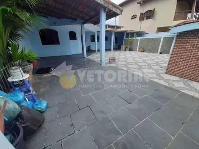 Casa com 3 quartos, 162m², à venda em Caraguatatuba, Indaiá