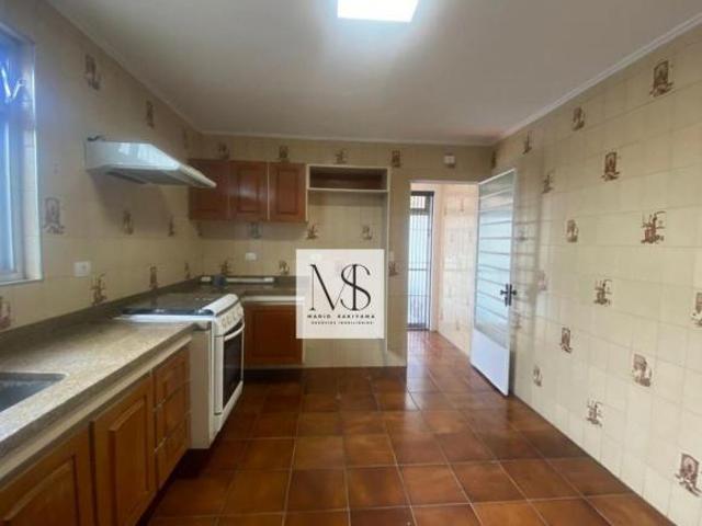 Casa com 3 quartos, 190 m² área total à venda em Vila Inah