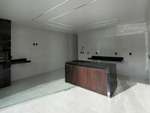 Casa com 3 quartos, 190 m² em Venda, Veleiros