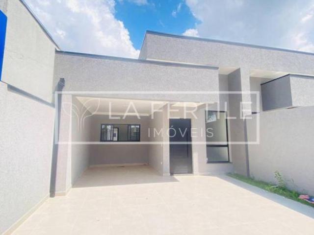 Casa com 3 Quartos, 1 Suíte, 115M², à Venda por R$ 930.000,00 Afonso Pena, São José dos Pinhais P