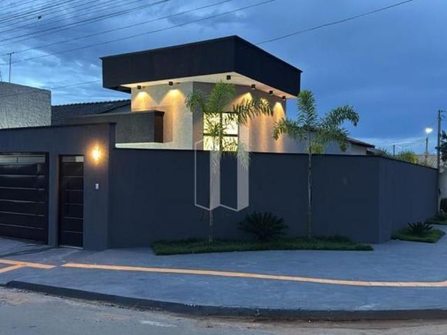 Casa com 3 Quartos, 1 Suíte, 2 Vagas e com 85M² Residencial Forteville Exte.