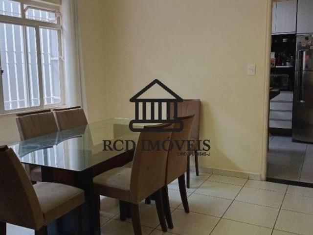 Casa com 3 quartos 1 suíte 2 vagas 125 m² no Jardim Centenário à venda