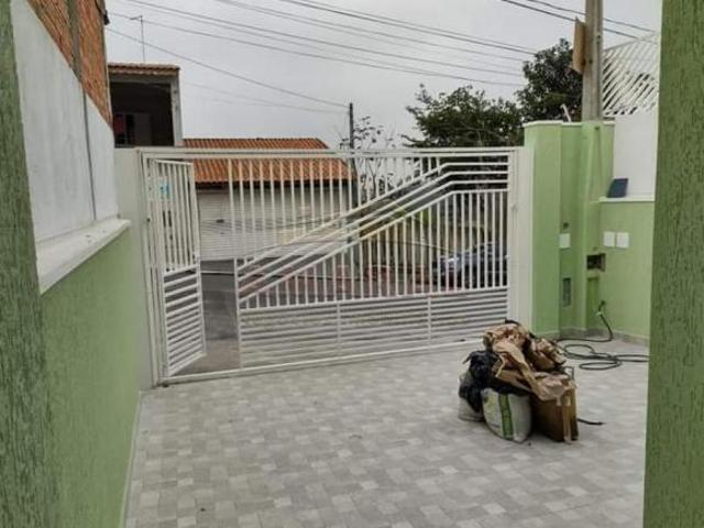 CASA COM 3 QUARTOS 1 SUÍTE À VENDA NA CIDADE EDSON SUZANO ACEITA FINANCIAMENTO