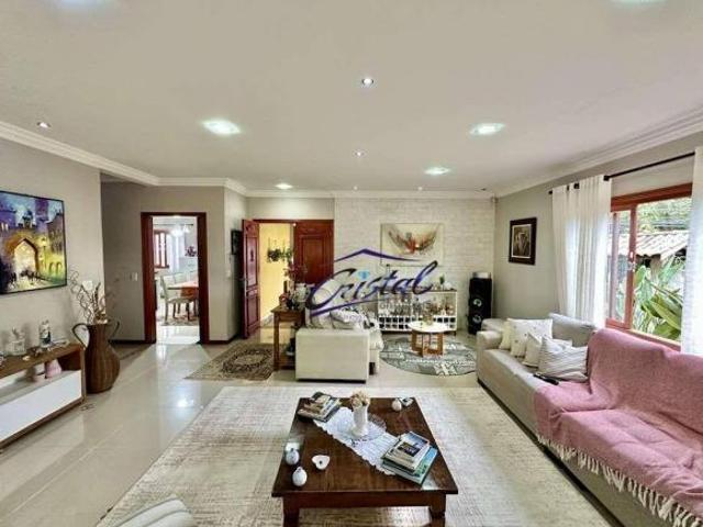 Casa com 3 quartos 1 suíte à venda, 280 m² Outeiro de Passárgada Cotia/SP