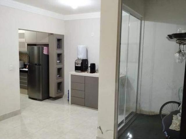 Casa com 3 quartos, 1 suíte e 2 vagas à venda no Parque Residencial São Jerônimo I em Americana