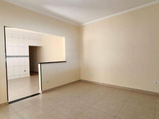 Casa com 3 quartos, 1 suíte e 2 vagas à venda no Parque Residencial São Jerônimo I em Americana