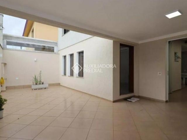 Casa com 3 Quartos 1 Suíte e 2 Vagas em Santo André Próximo ao Shopping ABC