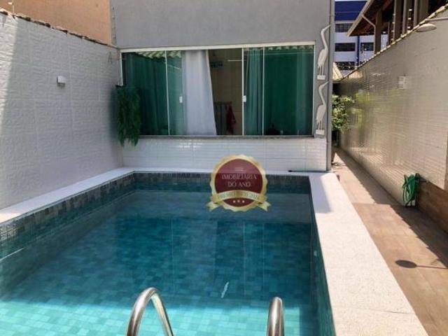 casa com 3 quartos 1 suite, sala ampla, piscina, churrasqueira próximo da Praia