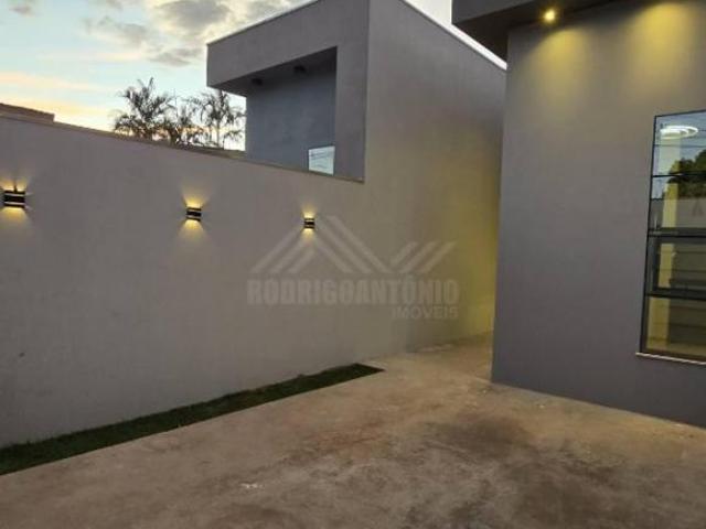 Casa com 3 quartos 1 suítes no bairro Maracanã