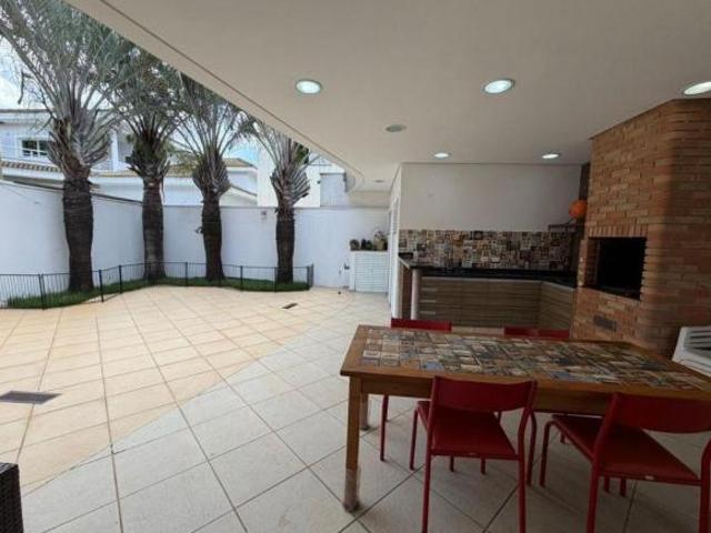 Casa com 3 quartos, 248 m² venda ou aluguel Condomínio Ibiti Royal Park Sorocaba/SP