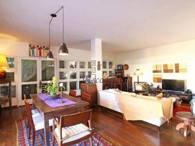Casa com 3 quartos 2 suítes, lazer, 282m² Alto de Pinheiros São Paulo/SP