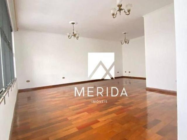 Casa com 3 quartos, 300 m² venda por R$ 3.000.000 ou aluguel por R$ 17.652/mês Campestre Santo