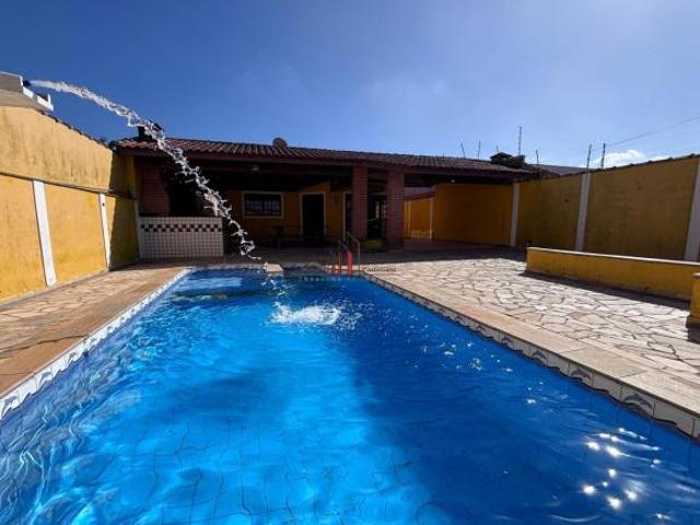 CASA COM 3 QUARTOS 350 METROS DO MAR EM ITANHAÉM