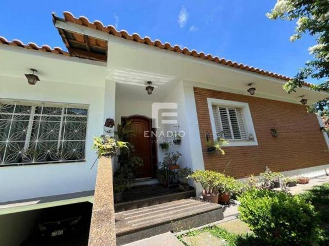 Casa com 3 quartos