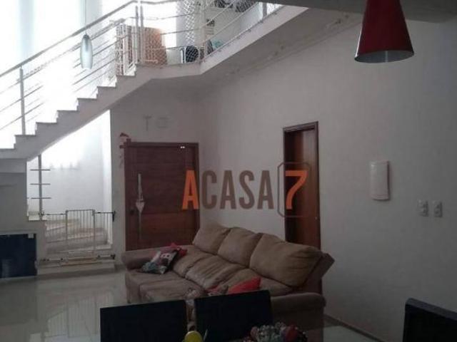 Casa com 3 quartos Condomínio Vilazul Sorocaba/SP