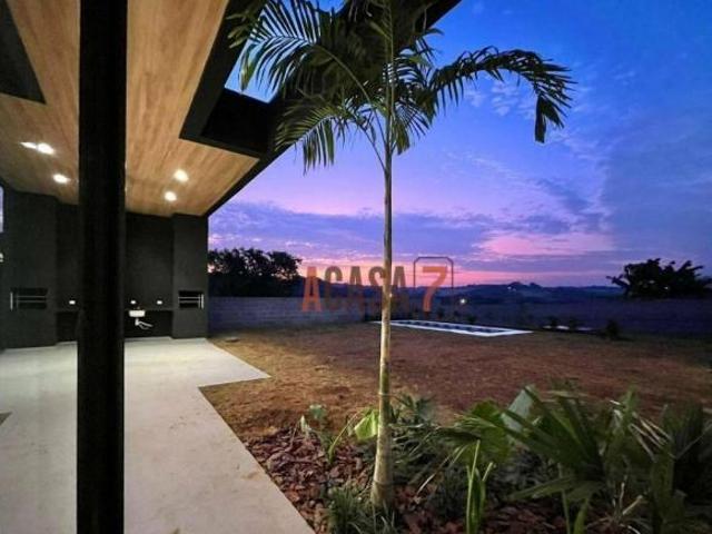 Casa com 3 quartos Condomínio Village Ipanema Araçoiaba da Serra/SP