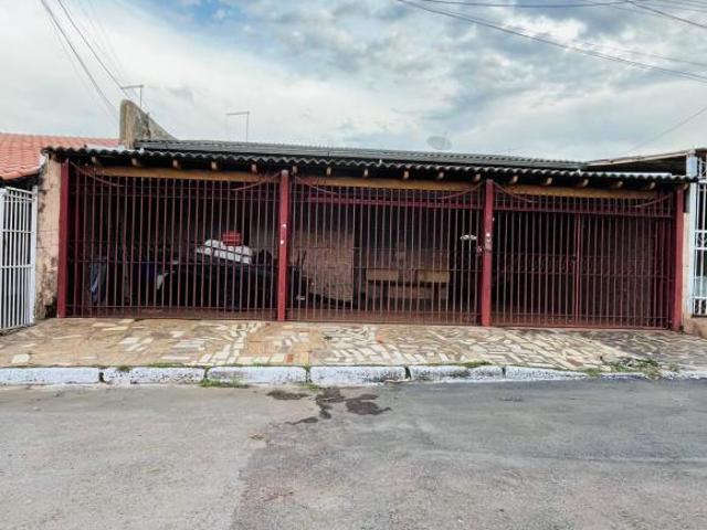 CASA COM 3 QUARTOS + CASA NOS FUNDOS, QNL 11 TAGUATINGA NORTE