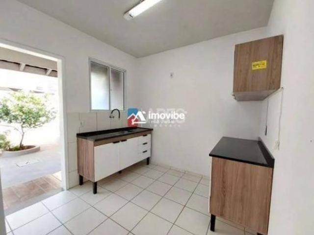 Casa com 3 quartos, Chácara Letônia Americana