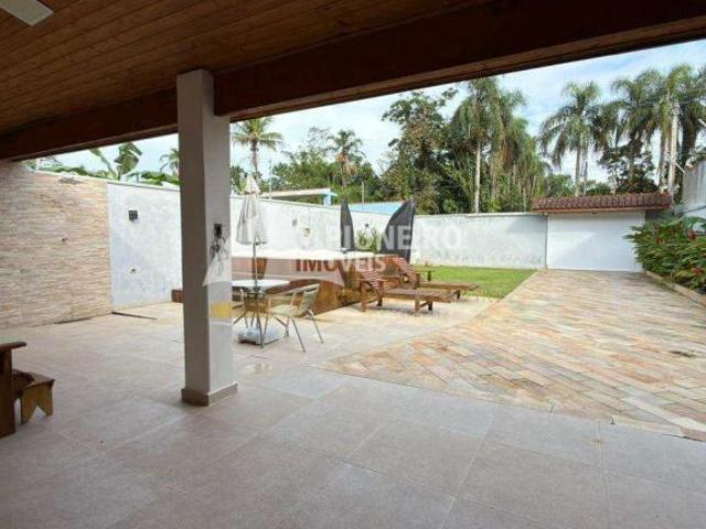 Casa com 3 quartos a 300m da praia de Boraceia