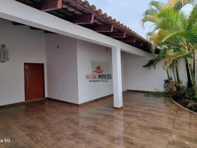 Casa com 3 quartos à venda, 400 m² Jardim Karaíba Uberlândia/MG