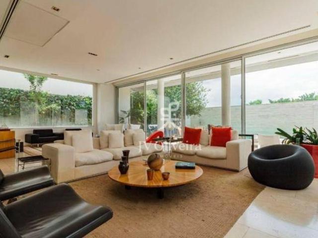 Casa com 3 Quartos à venda, 478 m² por R$ 5.600.000 Jardim Guedala São Paulo/SP
