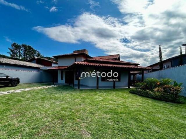 Casa com 3 quartos à venda, 480 m² por R$ 1.680.000 Estância Guararema Guararema/SP