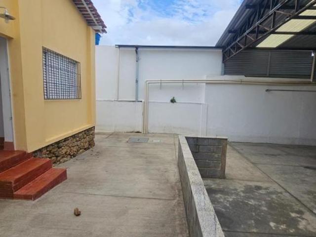 Casa com 3 quartos à venda, 550m² Bonfim Belo Horizonte