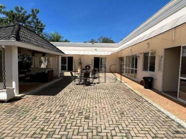Casa com 3 quartos à venda, 570 m² Condomínio Belvedere II Votorantim/SP