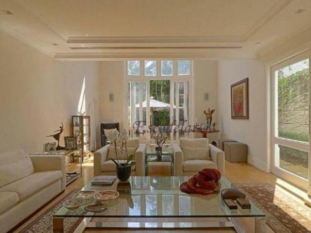 Casa com 3 quartos à venda, 650 m² por R$ 13.990.000 Alto de Pinheiros São Paulo/SP