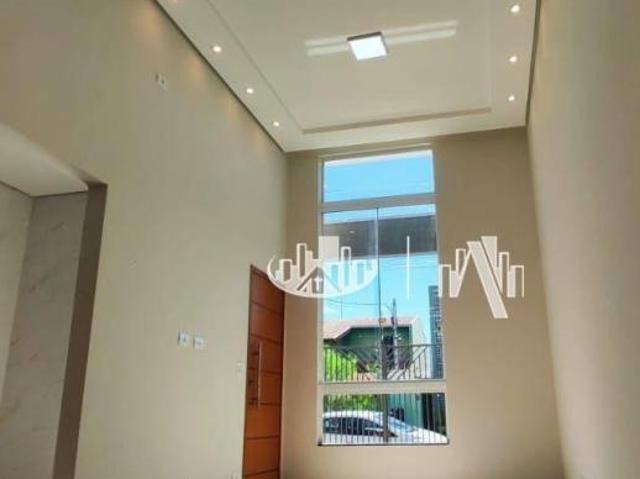 Casa com 3 Quartos à venda, 78 m² por R$ 490.000 Operária Londrina/PR