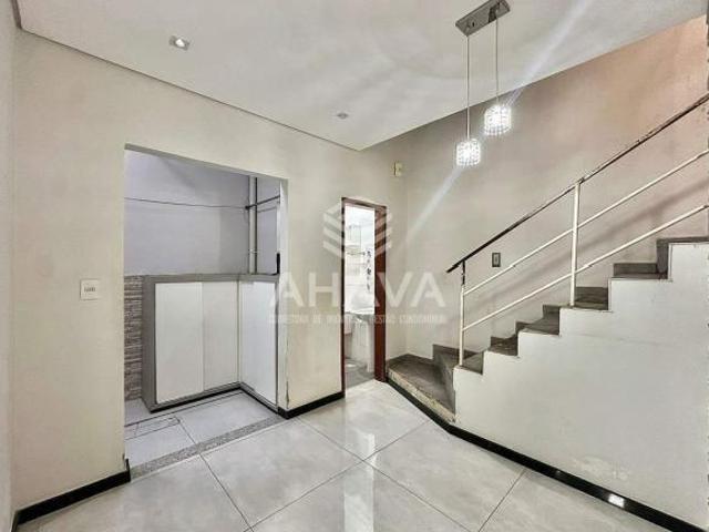 Casa com 3 Quartos à Venda 86m² Dona Clara Próximo à Avenida Sebastião de Brito