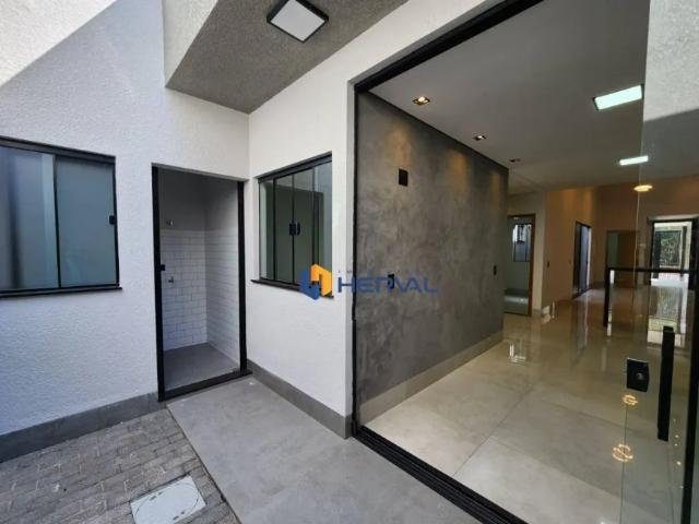 Casa com 3 quartos à venda, 105 m² por R$ 590.000 Jardim Paris Maringá/PR