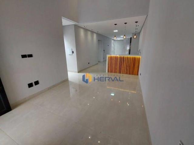 Casa com 3 quartos à venda, 109 m² por R$ 563.000 Ecovalley Sarandi/PR