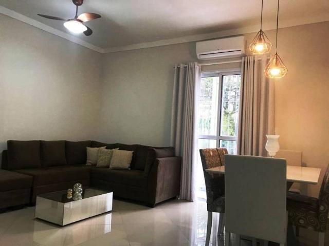 Casa com 3 Quartos à Venda, 109 m² por R$ 600.000