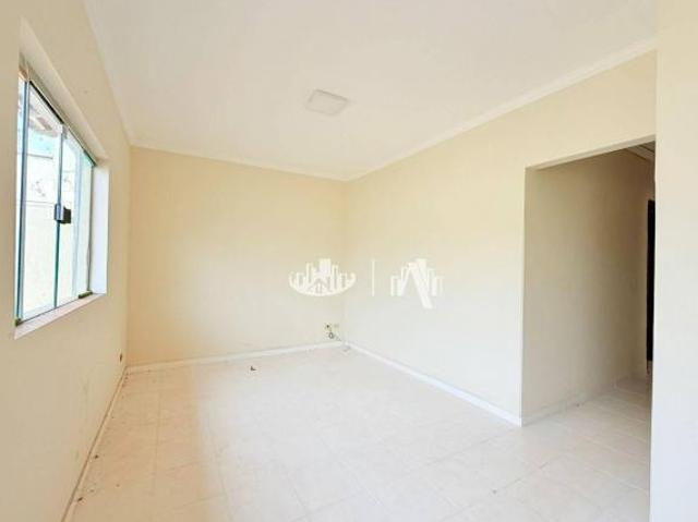 Casa com 3 quartos à venda, 120 m² por R$ 490.000 Coliseu Londrina/PR