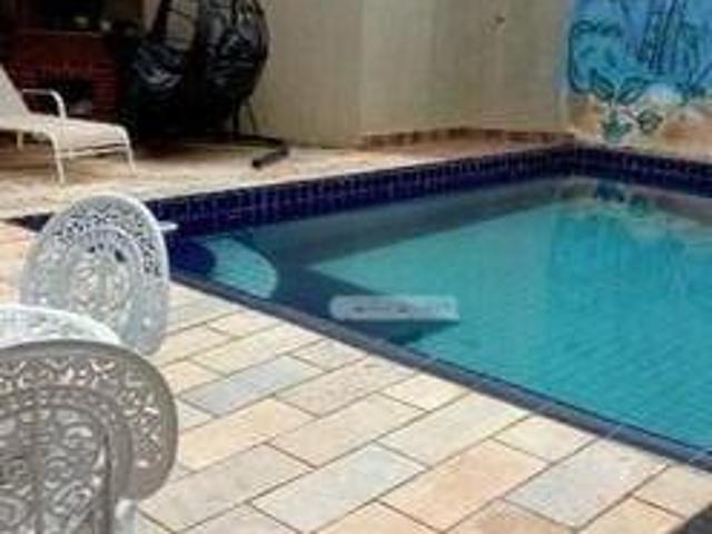 Casa com 3 quartos à venda, 120 m² por R$ 750.000 Califórnia Londrina/PR